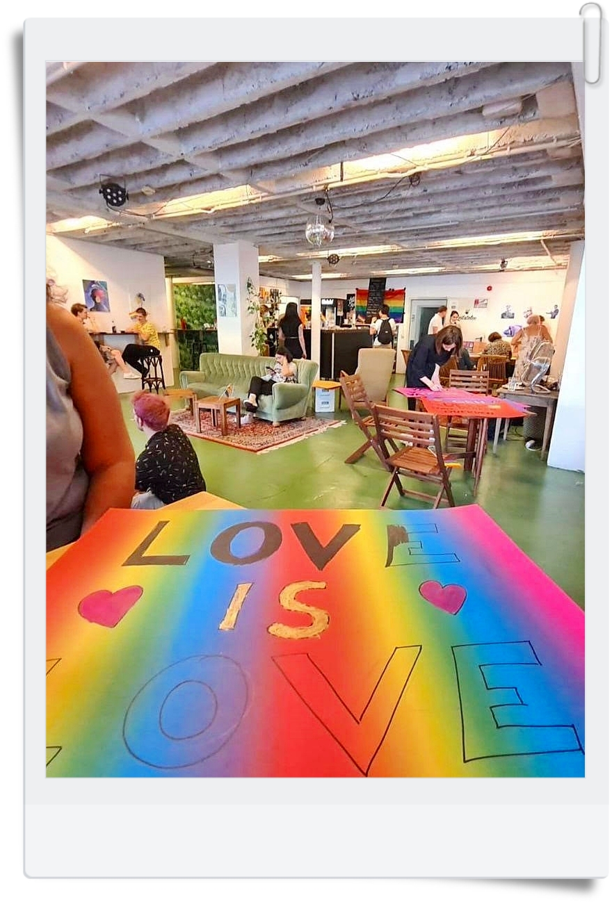 Support - Rainbow Café